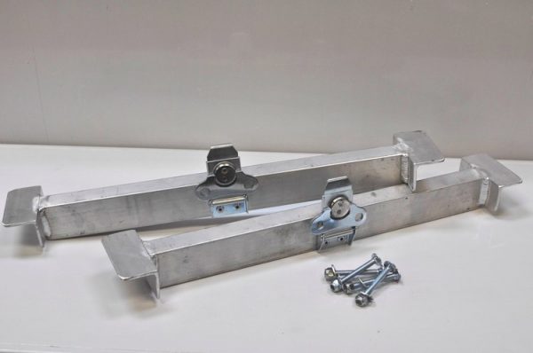 Spanner Brackets for Latch in Dry Boxes – Cascade River Gear